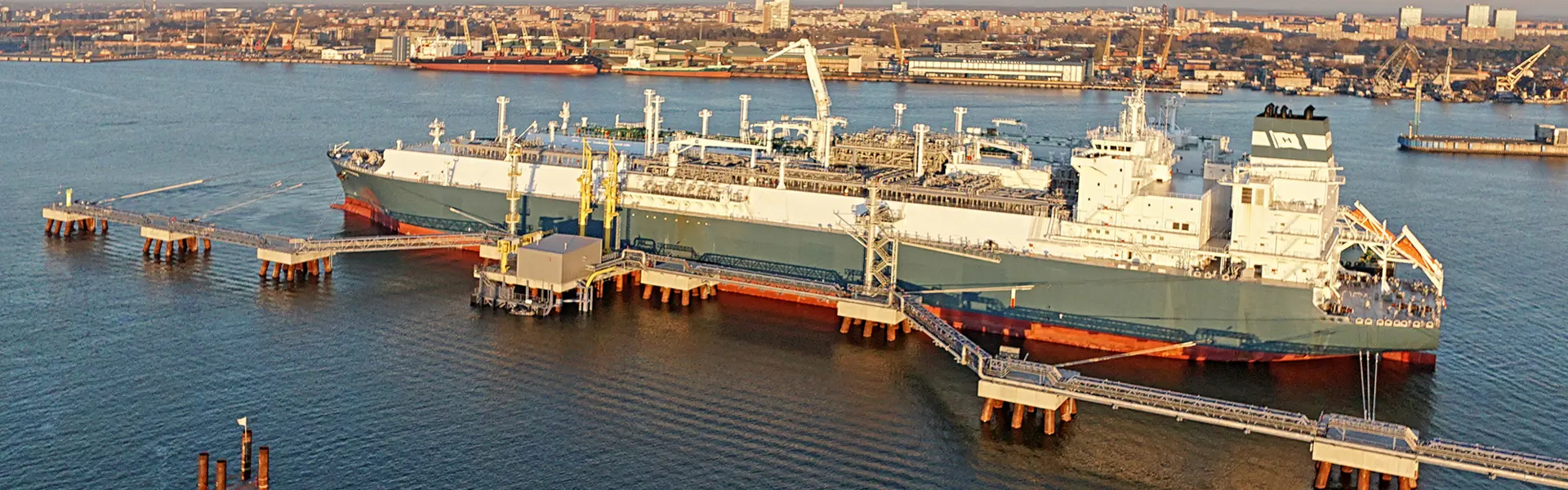 FSRU Heating Solutions | Compact and Reliable Systems | Framo